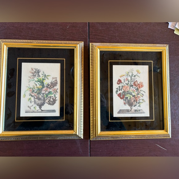 Accents | Gold Frames Vintage Flowers In Urns With Black Mat And Gold ...